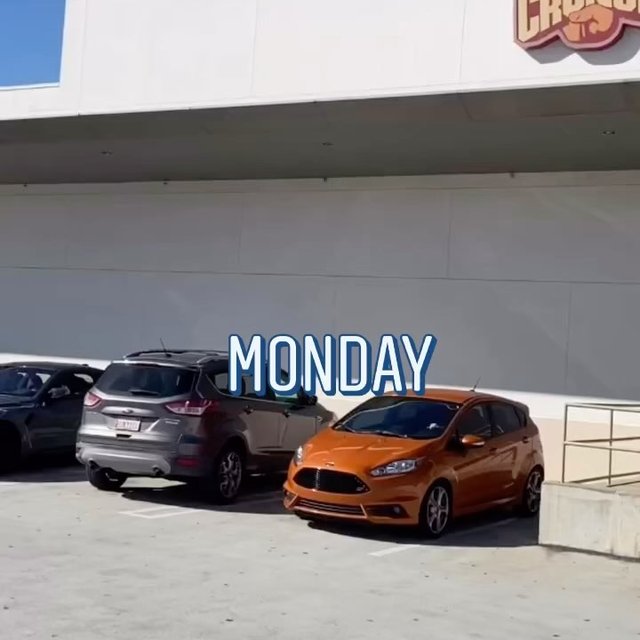 Burbank Town Center | Shopping Mall | Movies | Food & Drink