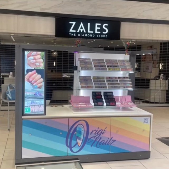 Burbank Town Center | Shopping Mall | Movies | Food & Drink