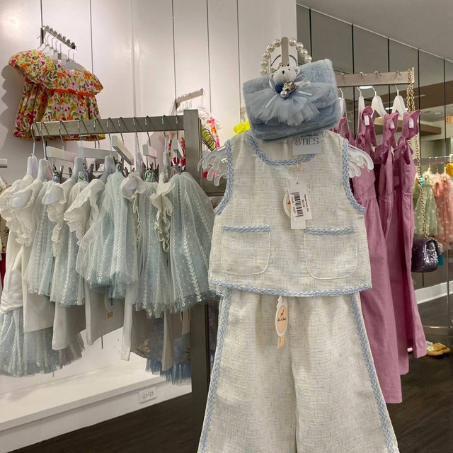 Burbank Town Center | Shopping Mall | Movies | Food & Drink